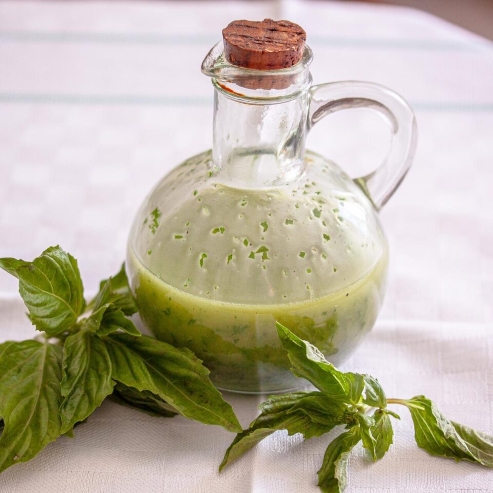 Basil Oil | Giangi's Kitchen