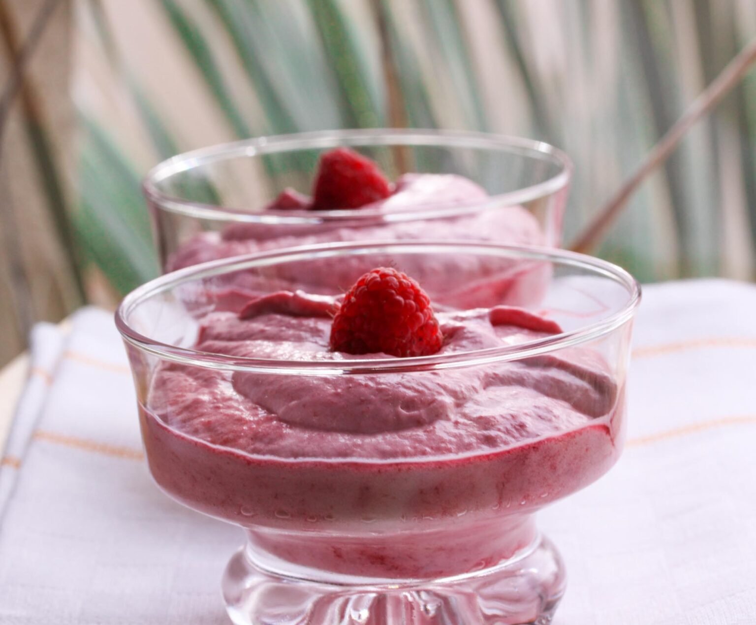 Raspberry Fool - The perfect date dessert | Giangi's Kitchen