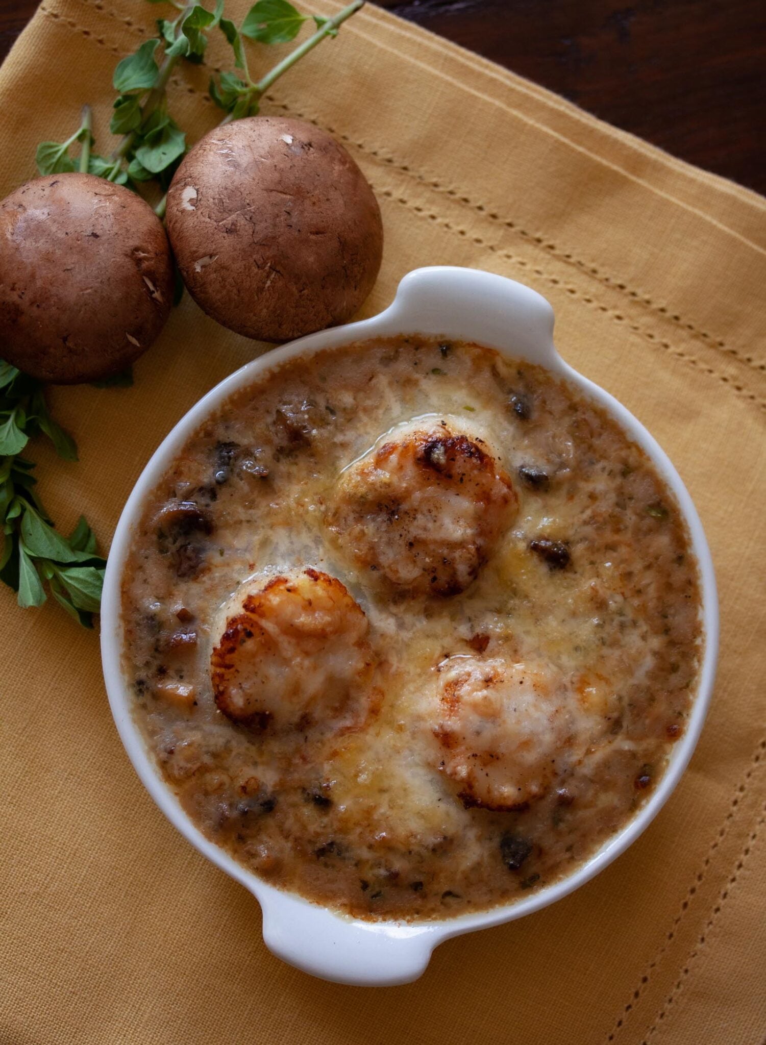 Coquilles Saint Jacques - A French Classic | Giangi's Kitchen