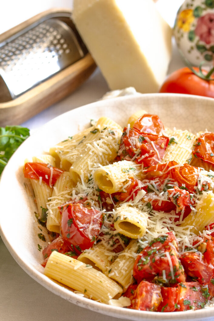 Penne Pasta with Tomatoes, Olives, and Artichokes | Giangi's Kitchen