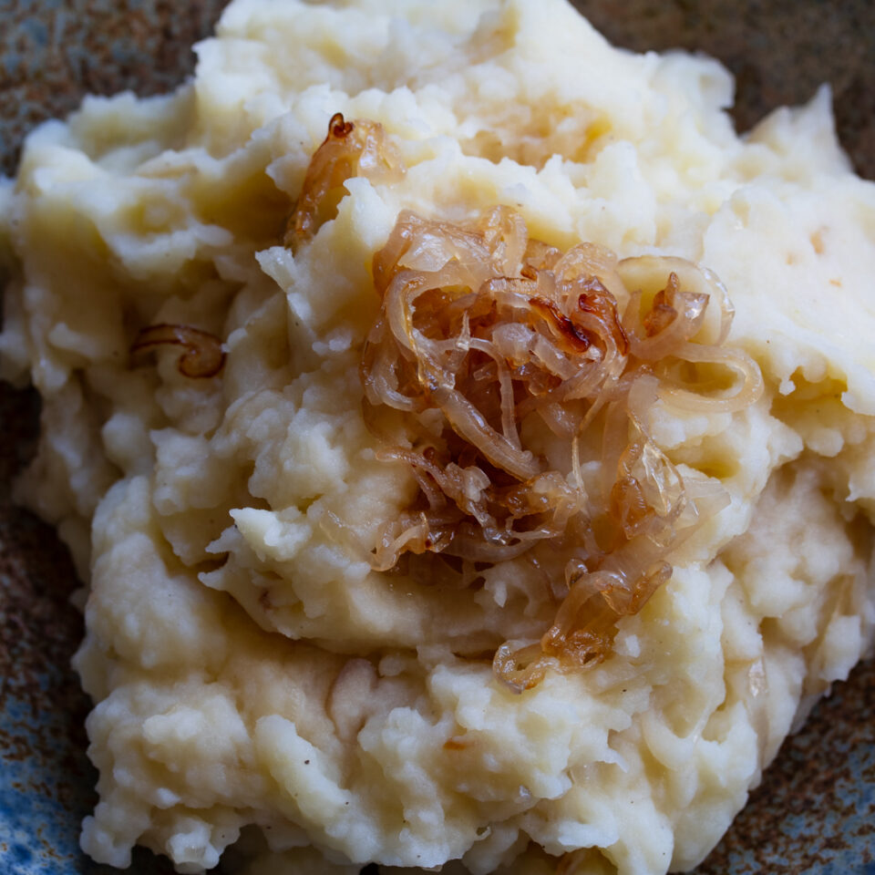 Buttermilk Mashed Potatoes | Giangi's Kitchen